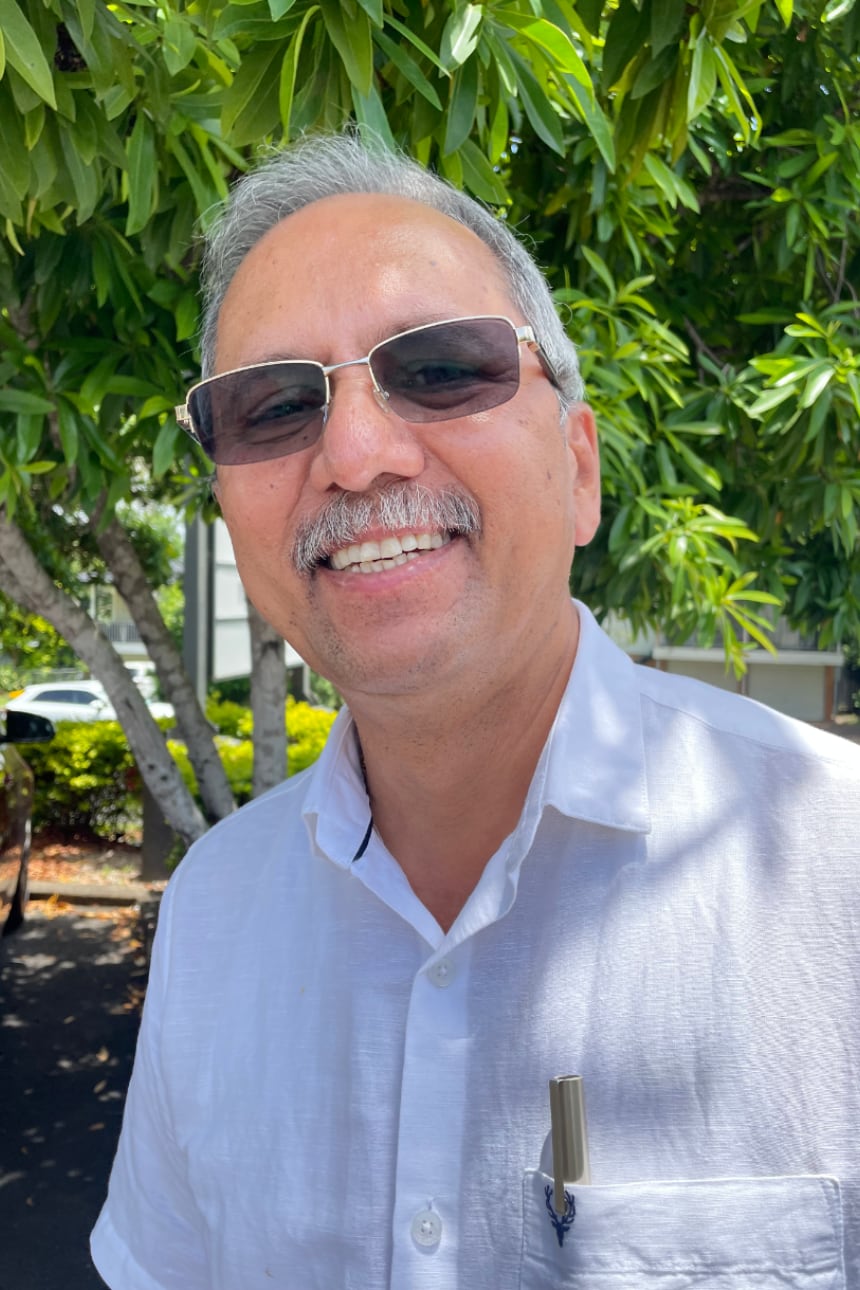DR. KESHAV DAS - Doan Dental Care